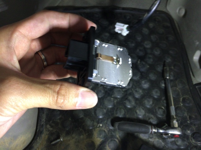 エブリィ DA64V エアコンが効かない修理 - MHO ENGINEERING