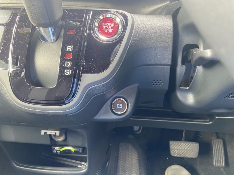 ホンダセンシング搭載のNBOX／、フロントガラスが割れたら15万コースを覚悟！ - MHO ENGINEERING