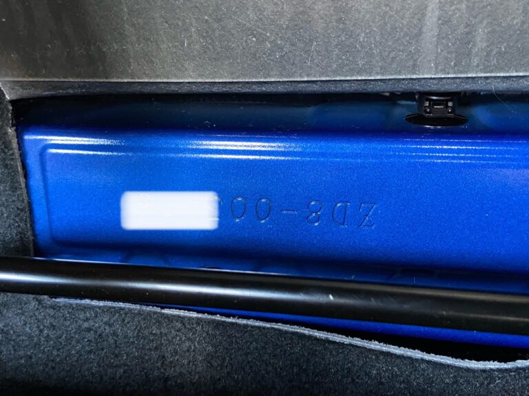 スバルBRZ、ZD8の車体番号とエンジン番号の打刻刻印の位置は？ - MHO ENGINEERING