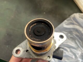 診断機によるEGRバルブのテストと、カーボンクリーニングの意味について - MHO ENGINEERING