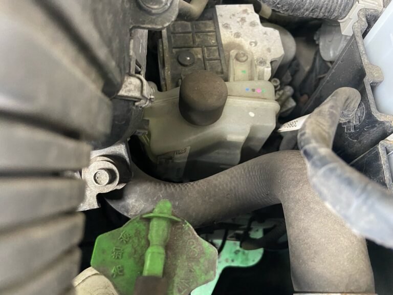 走行23万キロオーバーのアルト！AGSにギクシャク感があるも故障なし - MHO ENGINEERING