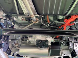 新型シエンタのHV、E-Fourを分解！足廻りや下廻りなどを紹介 - MHO ENGINEERING