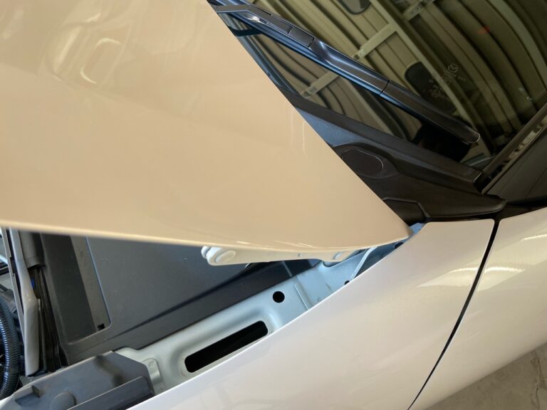 ND型ロードスターにエムリットの後付けエアコンフィルターを取付 - MHO ENGINEERING