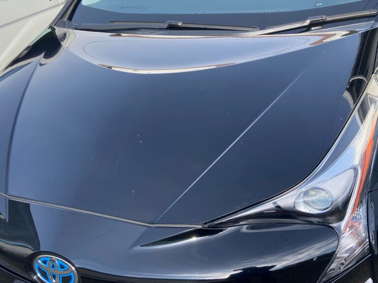 トヨタの塗装が剥がれる事例、特定車種以外でも発生？プリウスの場合 - MHO ENGINEERING