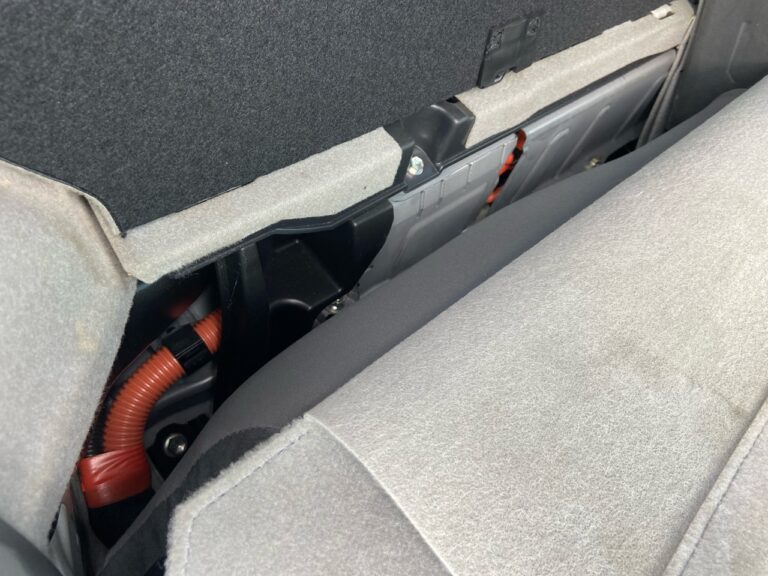 17万kmプリウス、ハイブリッドシステムチェックの原因はHVバッテリー - MHO ENGINEERING