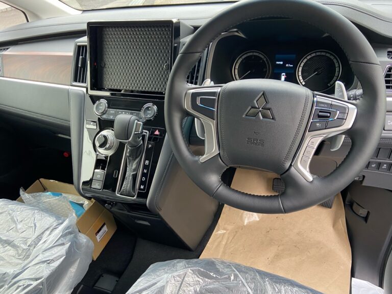 デリカにPHEVは追加されないのか？実車をみたら非常にいい車で期待大 - MHO ENGINEERING