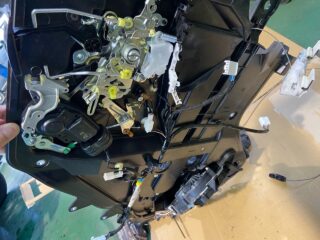 高級な軽自動車は修理代も高い！NBOXのリヤパワーウインドウの故障 - MHO ENGINEERING