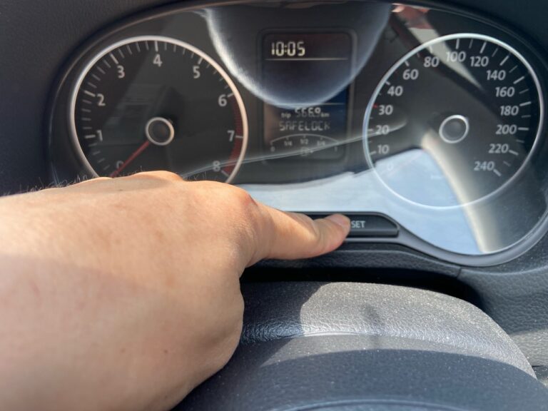 VWポロ スパナマーク・SERVICE（サービスインターバル）リセット方法 - MHO ENGINEERING