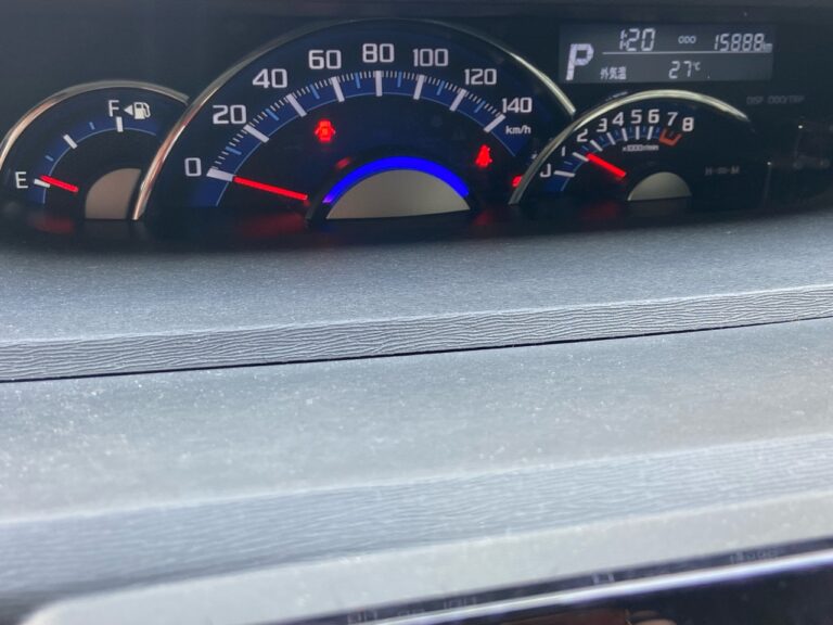 シートベルトをしてるのに警告灯が消えない！ダイハツ車で増えてるトラブル - MHO ENGINEERING