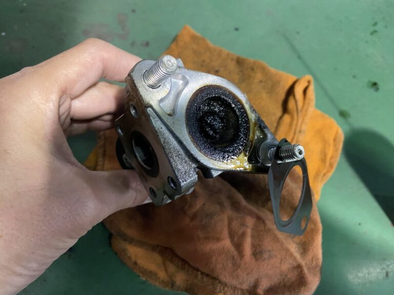 燃料添加剤の投入で、HV車などのEGRを守れるのか考えてみた - MHO ENGINEERING