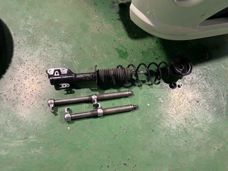 走行距離5万km弱でコイルスプリングが折れたキャンバス！原因は何？ - MHO ENGINEERING