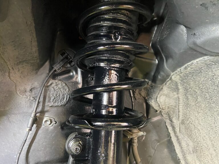 走行距離5万km弱でコイルスプリングが折れたキャンバス！原因は何？ - MHO ENGINEERING