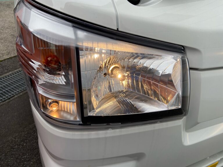 サンバー、ヘッドライトをハロゲンからLEDに交換してみた - MHO ENGINEERING
